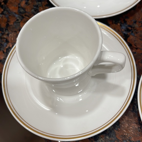 Dudson | Kitchen | Dodson Fine Porcelain China Four Cups And Saucers ...